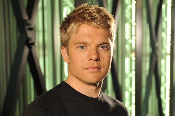 一觸即發 第4季-Universal Channel 環球影劇頻道 | 杰德影音